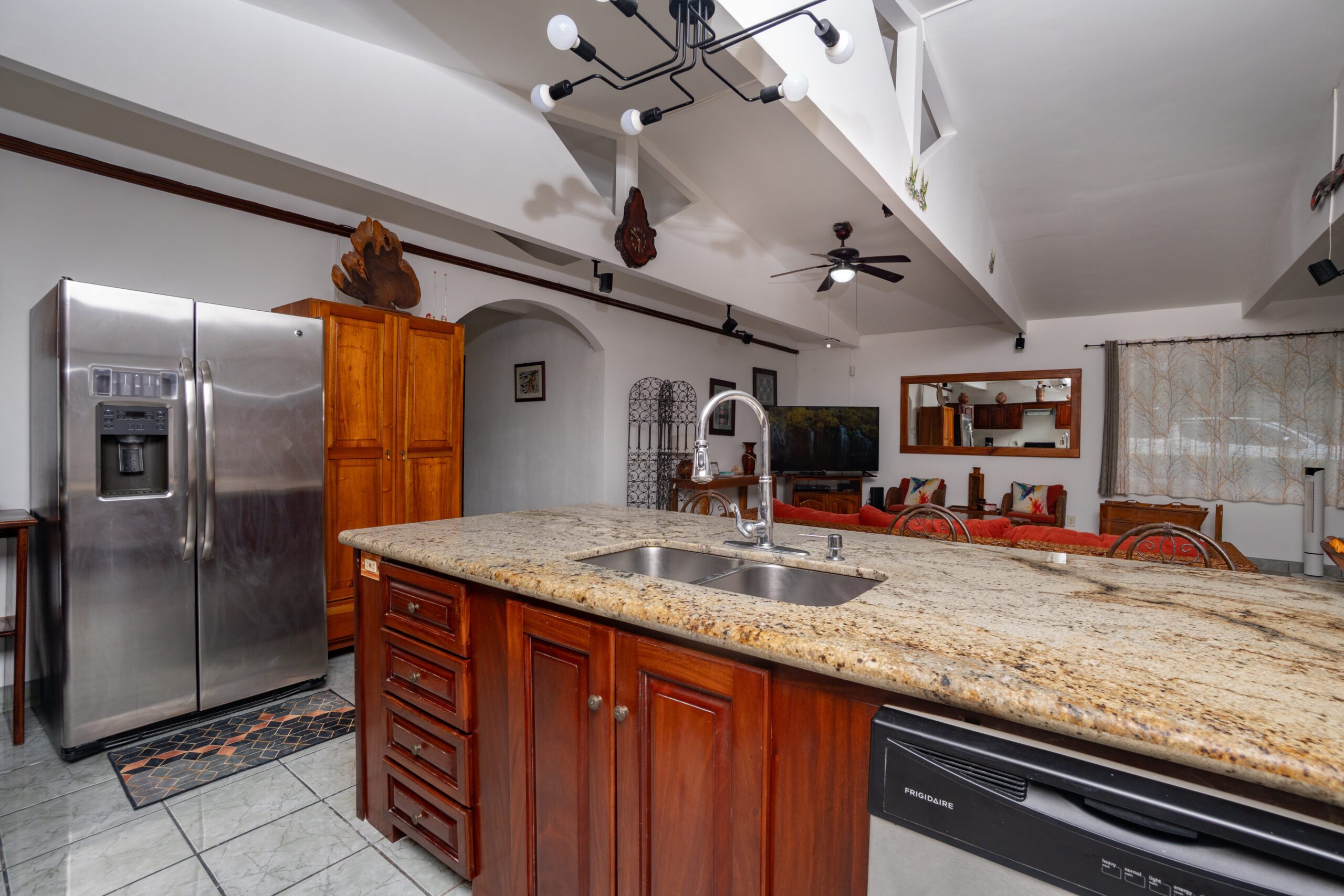 Casa Rincon Paraiso Dual Income Property in Surfside, Costa Rica| Costa ...